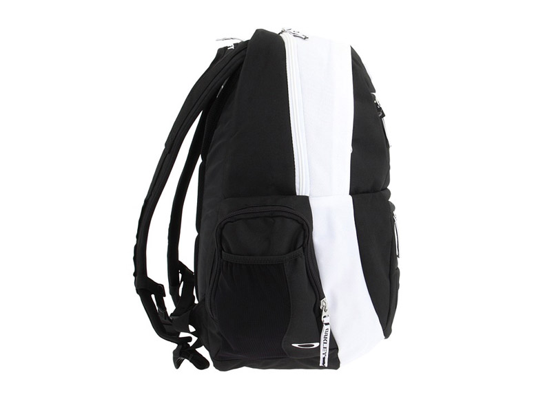 AllSnowmobileGear.com - Oakley - Arsenal Backpack